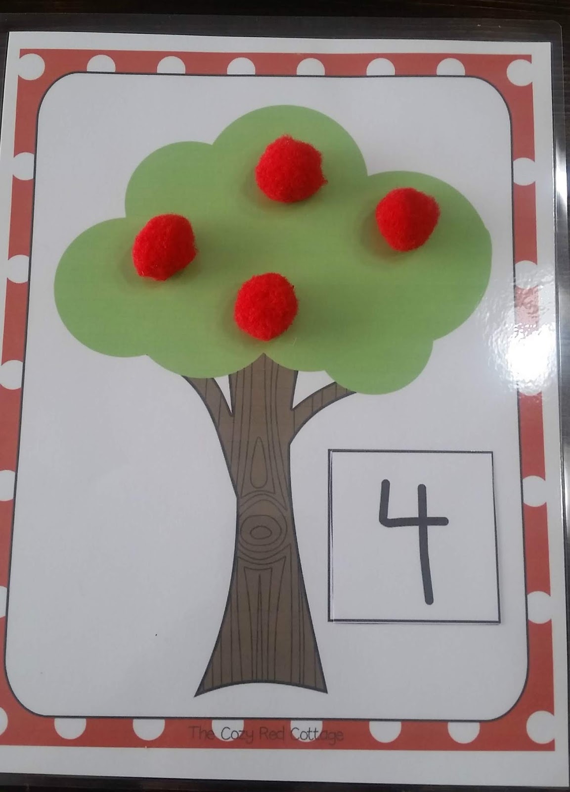The Cozy Red Cottage: Apple Tree Counting Mat