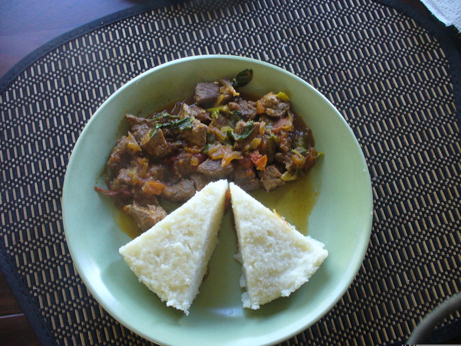 BRB: I'm going to teach kids to swim in Kenya!: Idiots Guide to Kenyan Food