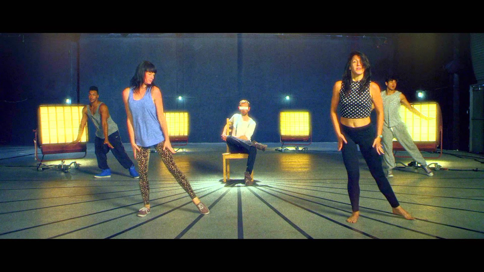 Vinyl Kitchen: Dev Hynes i drugari