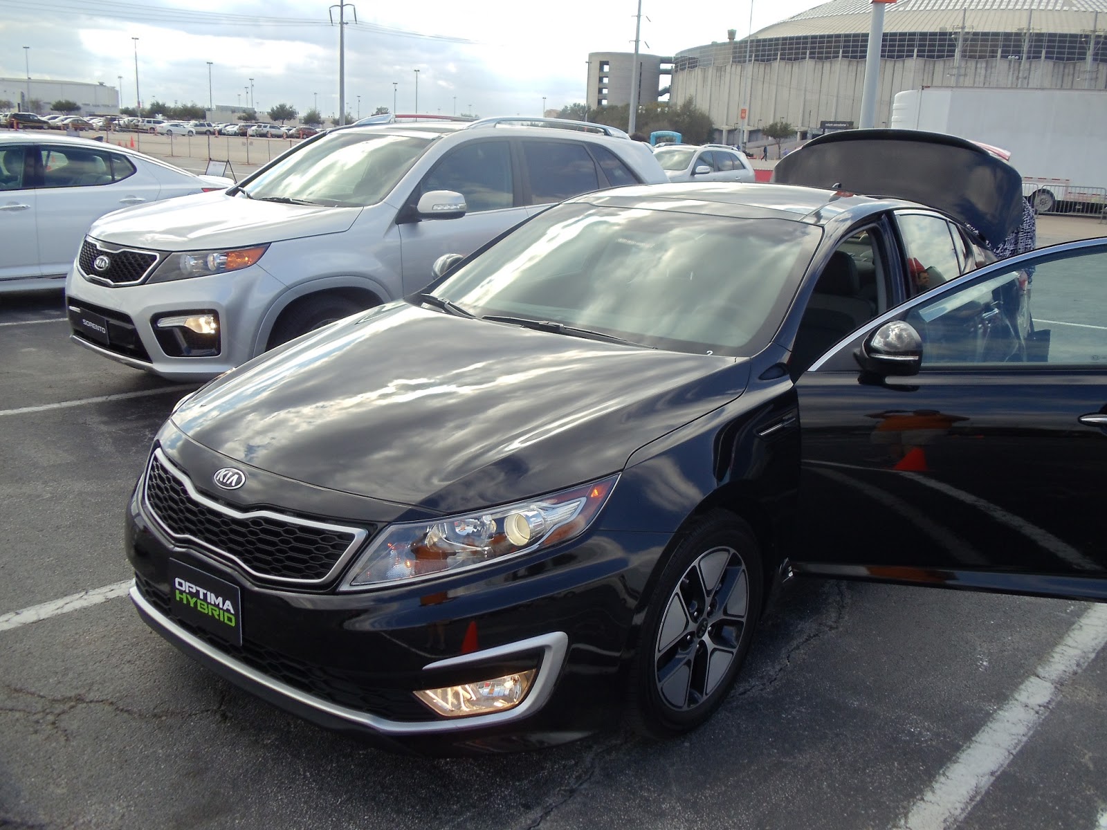 --CarJunkie's Car Review--: First Drive: Kia Optima Hybrid