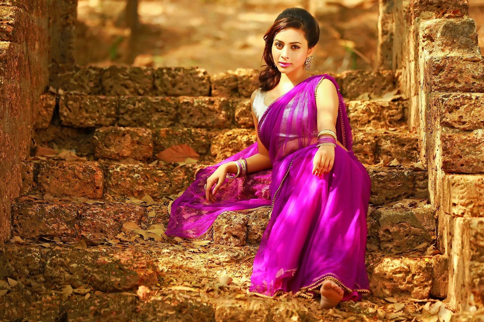 Suza Kumar Hot Photoshoot Stills - South Indian Actress