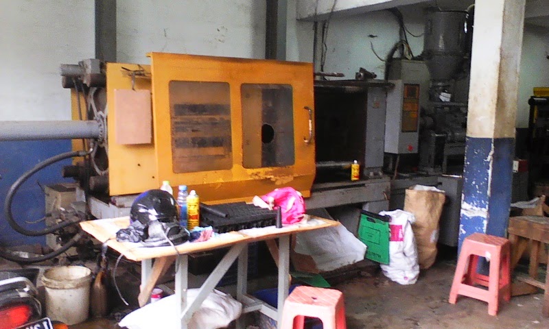 Injection Plastik: Cara Kerja Mesin Injeksi Plastik