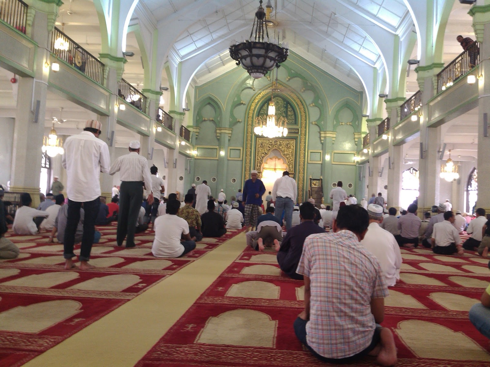AMAZING INDONESIA: SULTAN MOSQUE, BUGIS, SINGAPORE