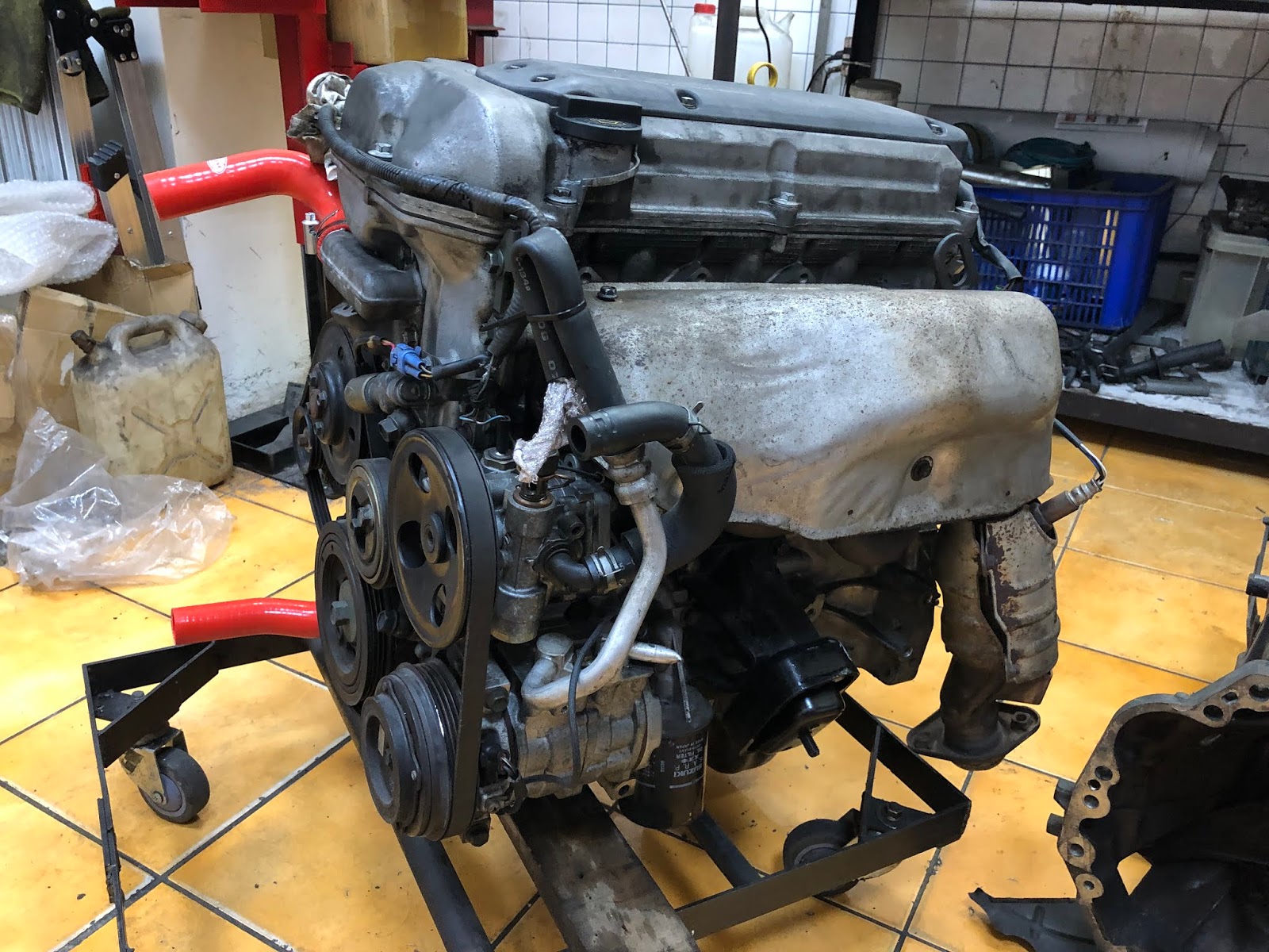 吉普瘋: 三代Jimny翻新與升級～M18A引擎組裝篇