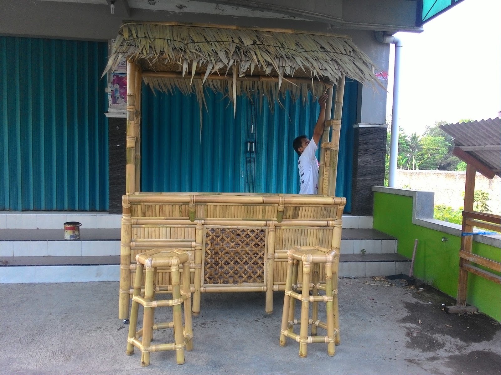 industri mebel bambu