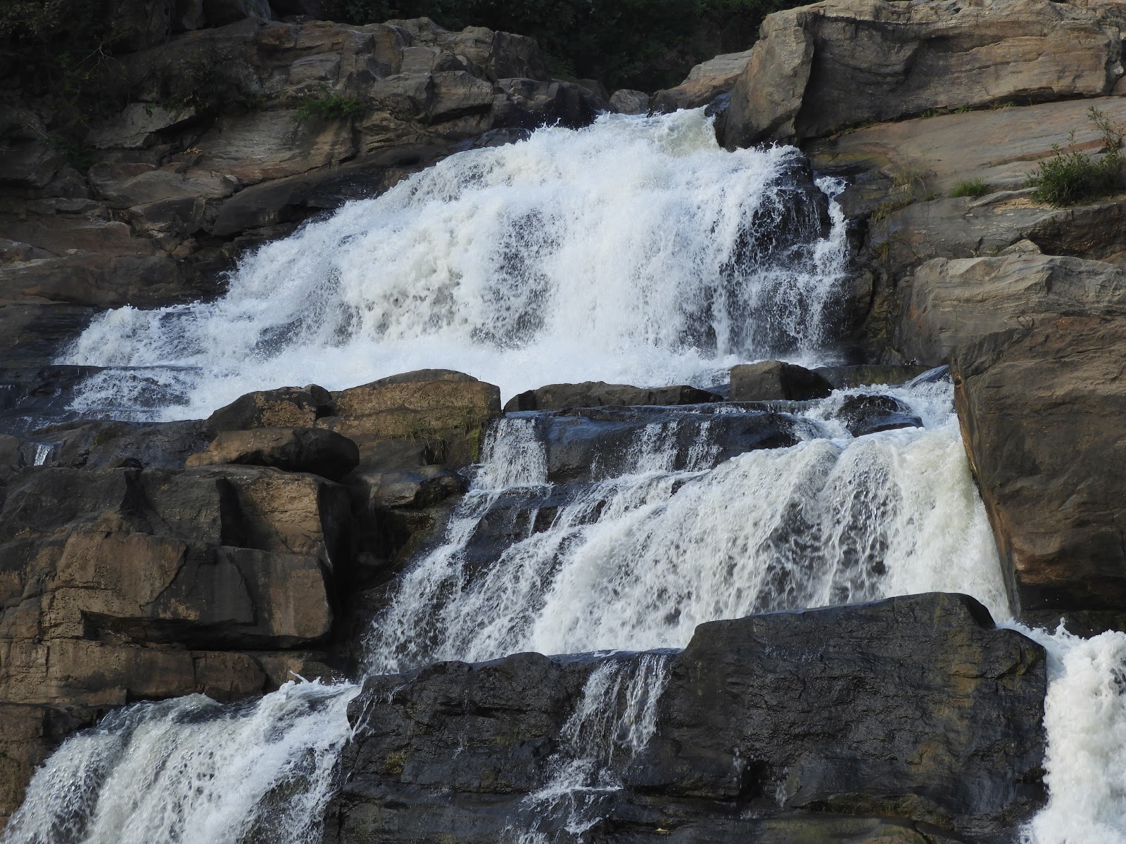 Ramblings: Sita Falls and Jonha Falls, Ranchi