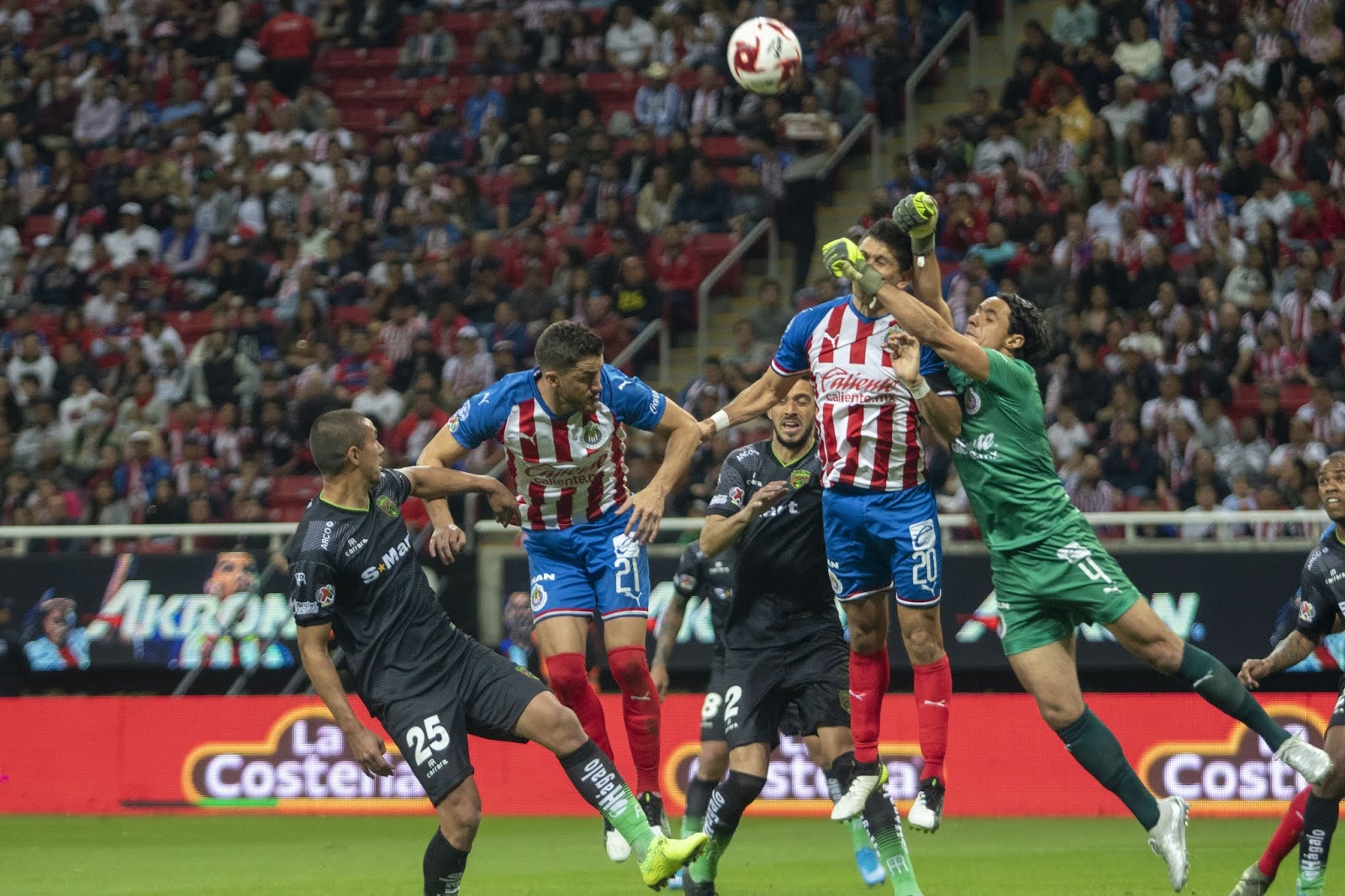 CHIVAS 2-0 BRAVOS || GANÓ, GUSTÓ E ILUSIONÓ - ¡CHIVAS A GANAR!