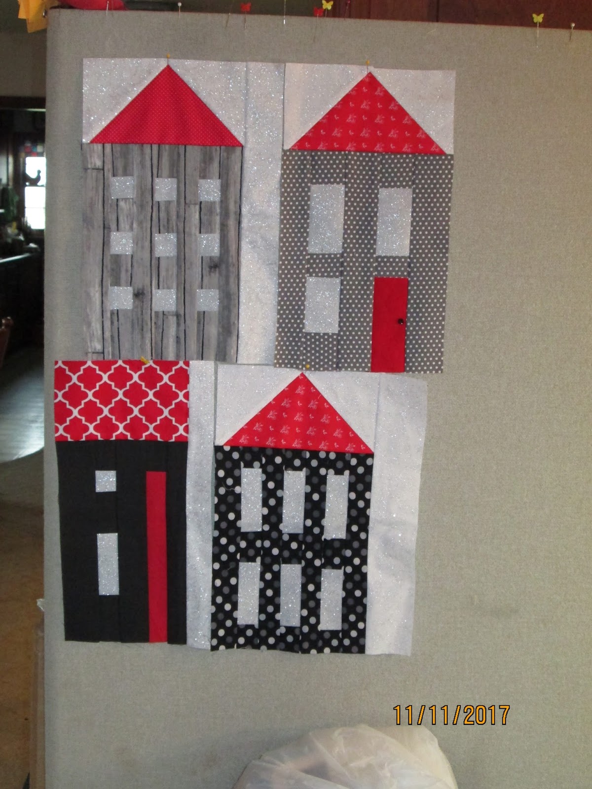 Cindy Quilts: November 2017