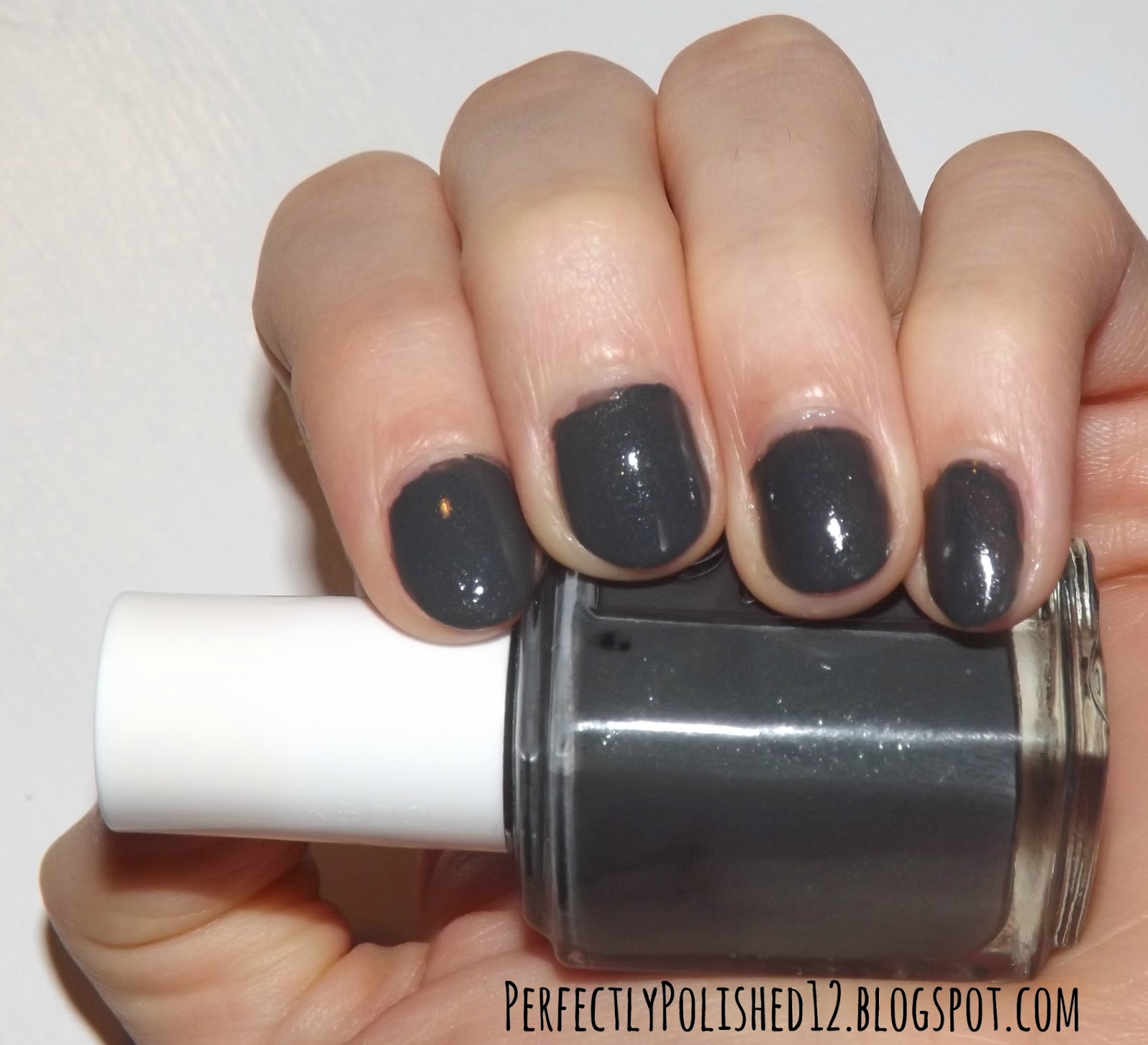 Perfectly Polished 12: Essie Perfectly Polished 12: Essie