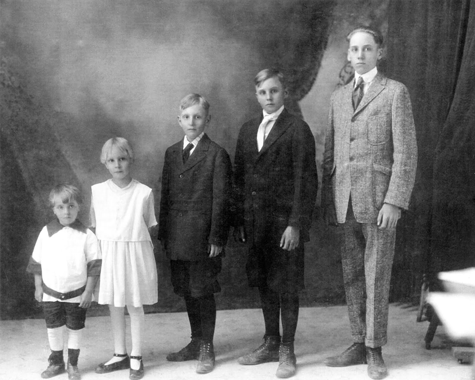 Hasler History: Arthur D Hasler Professional PhotoBio