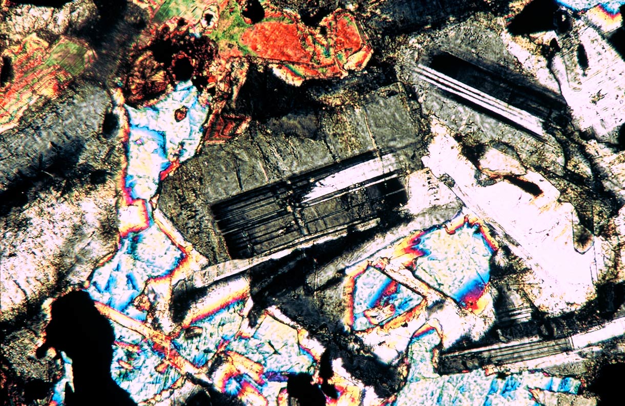 catatan kecil geologi: PETROGRAFI KELUARGA DIORIT MONZONIT SYENIT