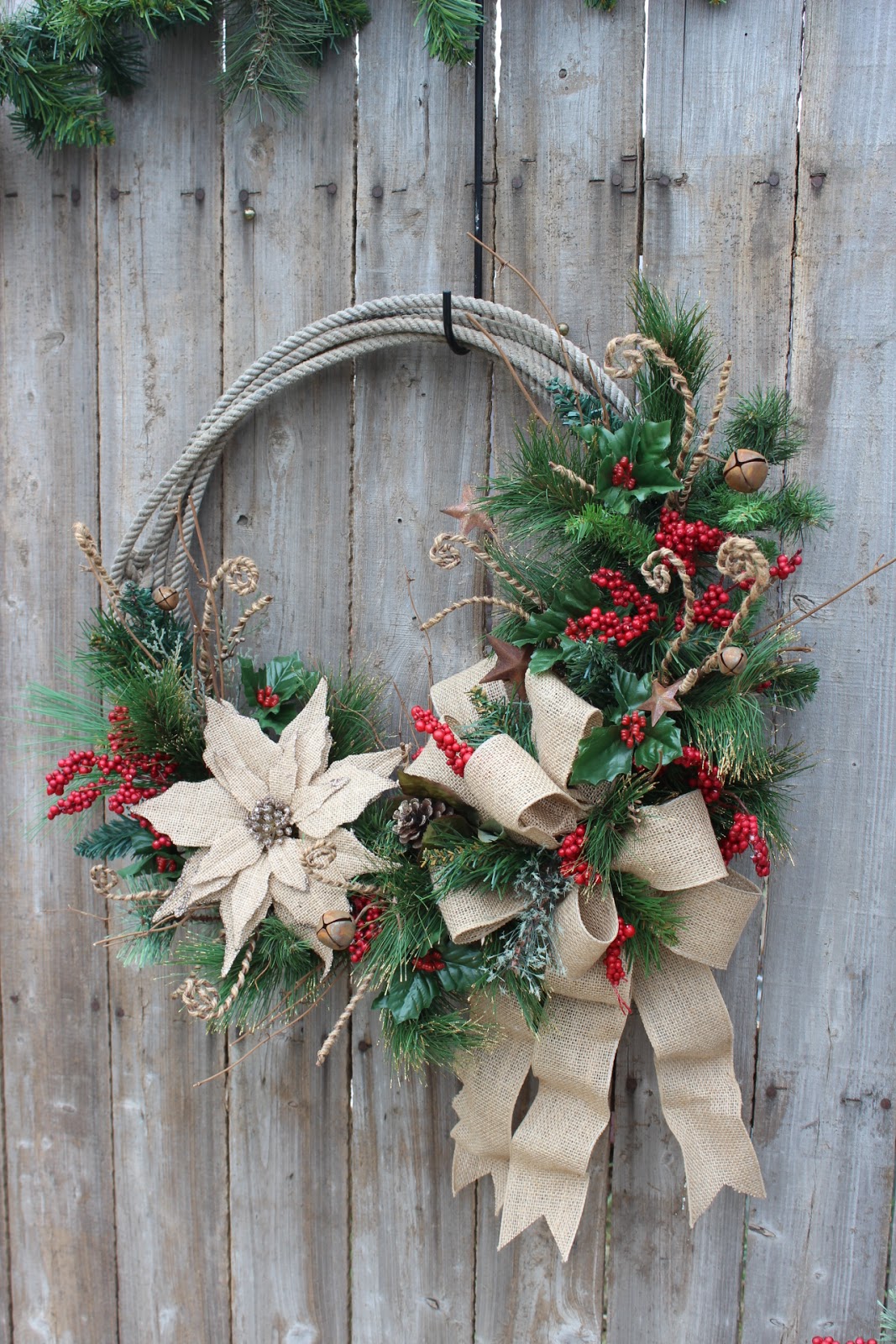 GypsyFarmGirl: New Western Rope Wreaths for Christmas