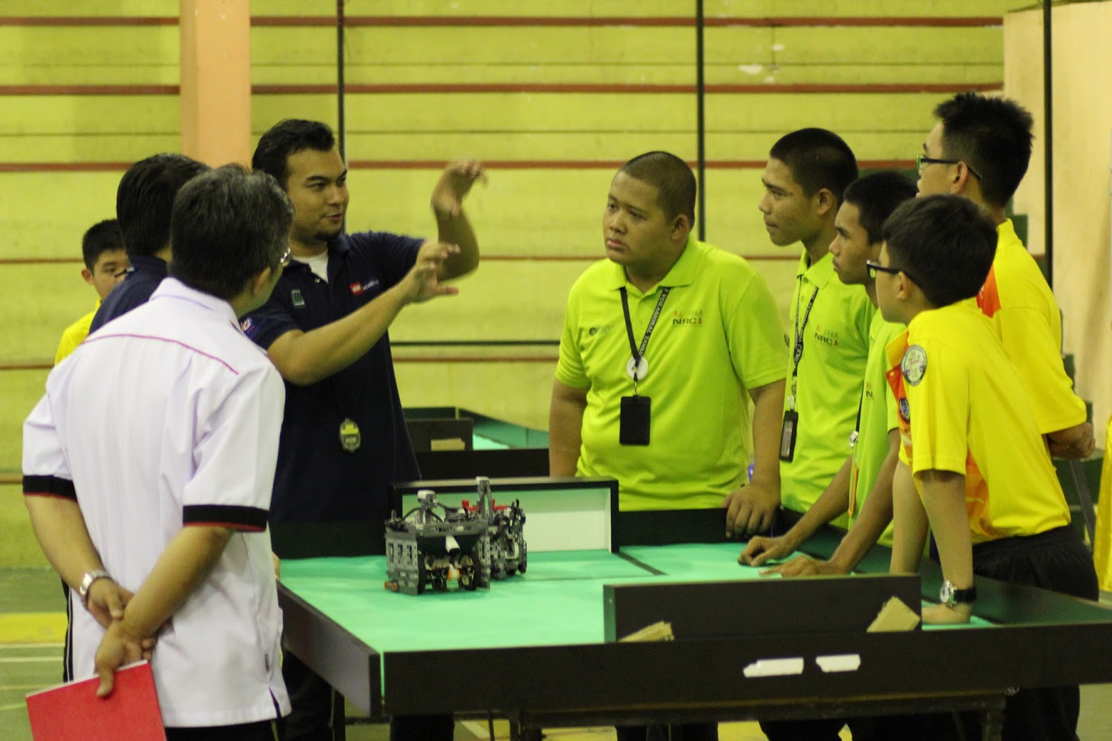 aku dan duniaku: PERTANDINGAN ROBOTIK KEBANGSAAN 2016.... PERINGKAT ...