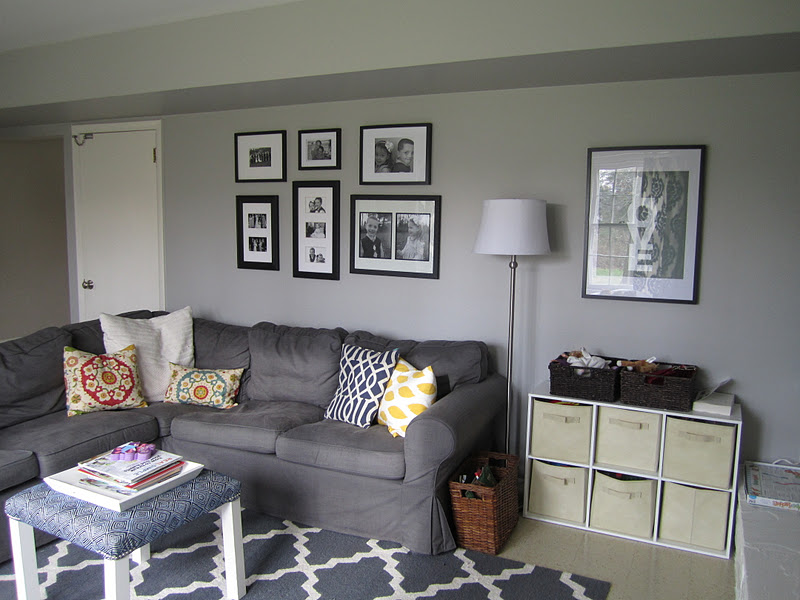 Swoon Style and Home: Adding a Gallery Wall to the Den