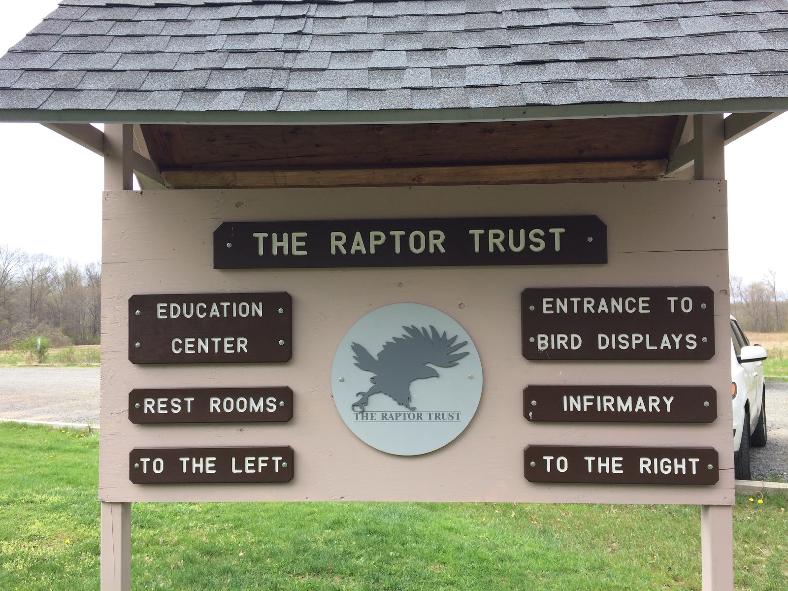 Let's Visit The Raptor Trust in Millington, NJ | The Jersey Momma