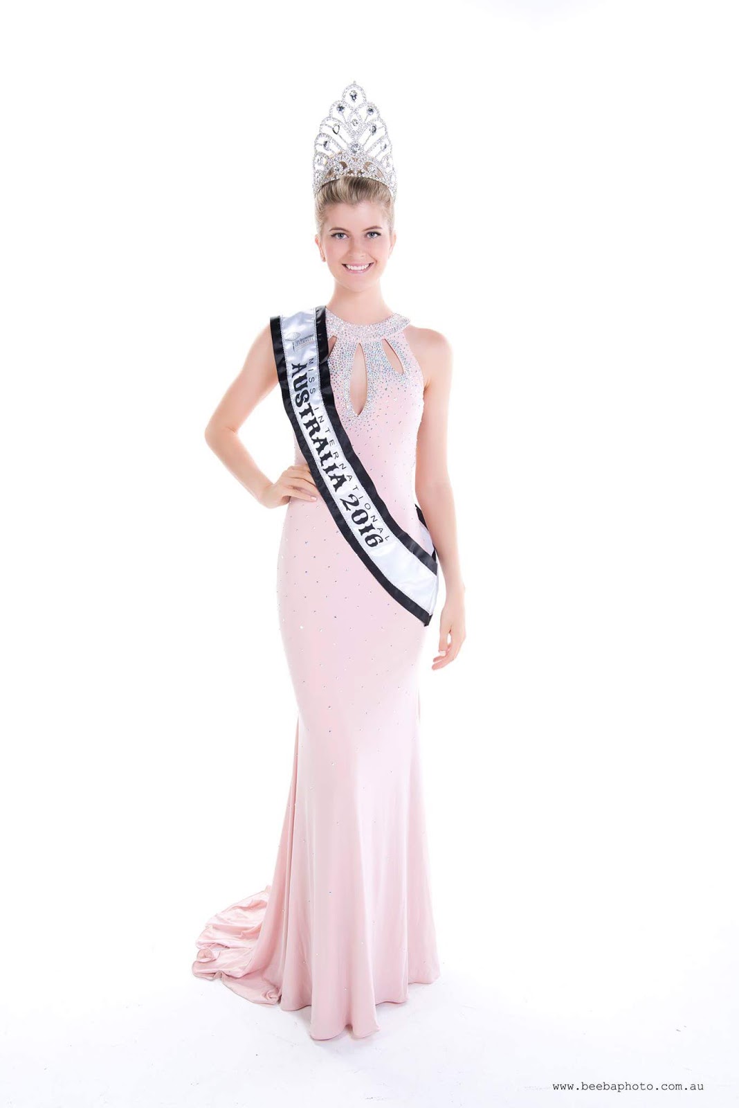 Reinas del Mundo: Alexandra Britton es Miss International Australia 2016.