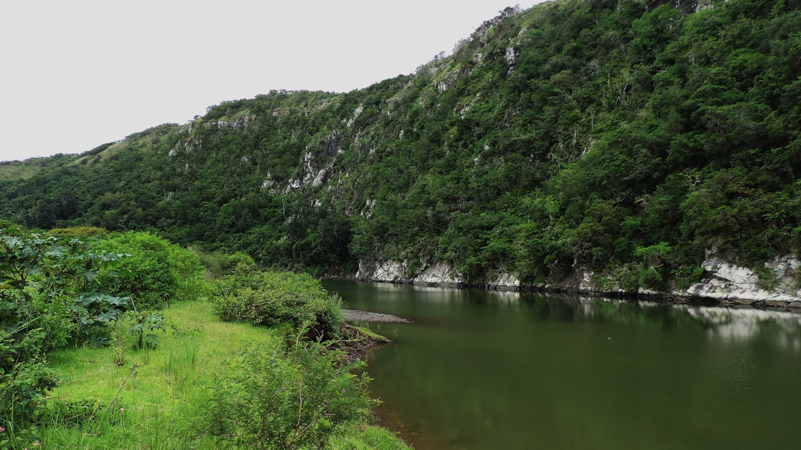 Travel with Kevin and Ruth: Canoeing and pancakes at Bulungula
