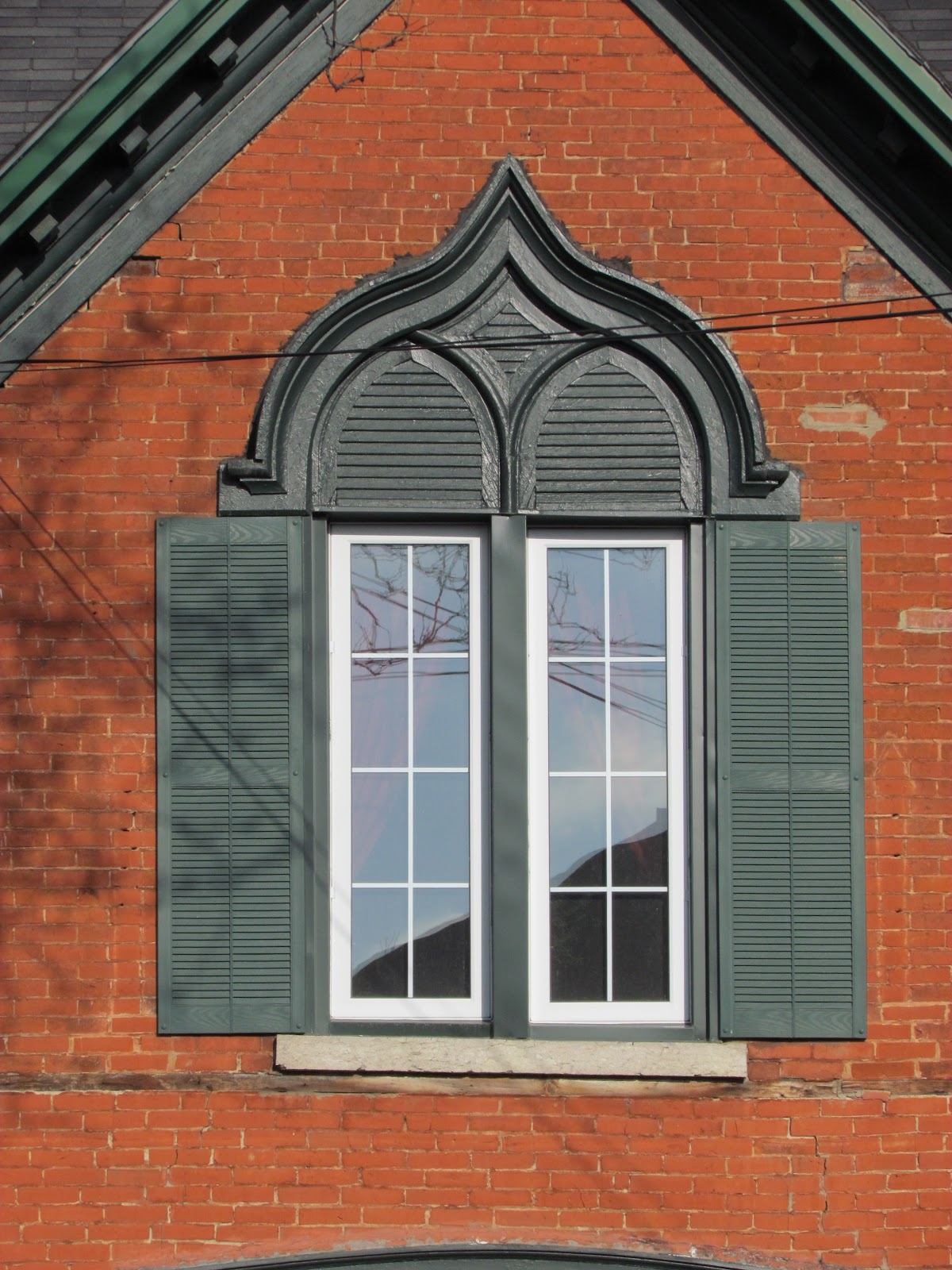 ancestral roofs: The oh-gee! Ogee