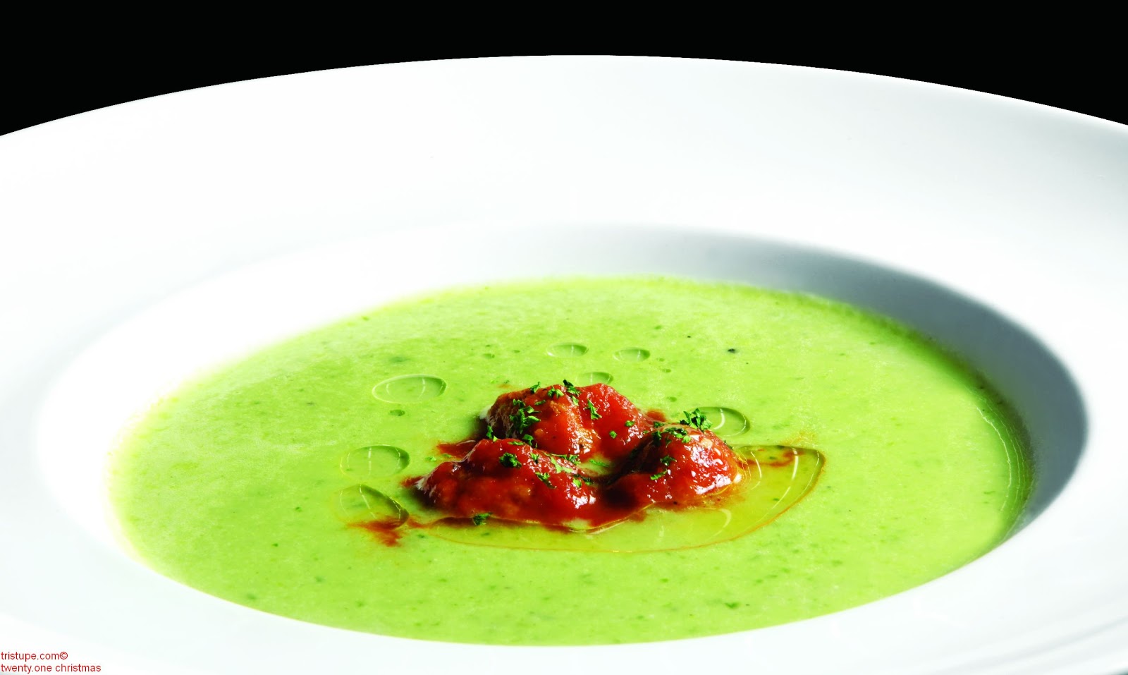 Twenty.One : Christmas Through December! ~ TRISTUPE.COM