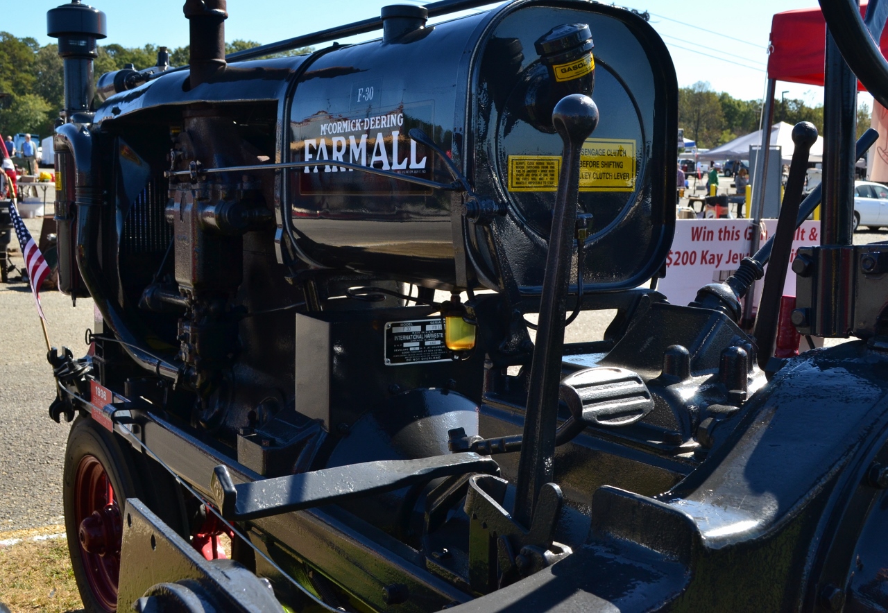 The Iron Mule: 1936 Farmall F-30