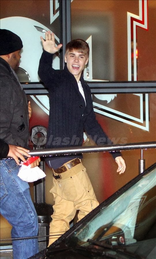 Celeb Saggers: Justin Bieber's Low Sags