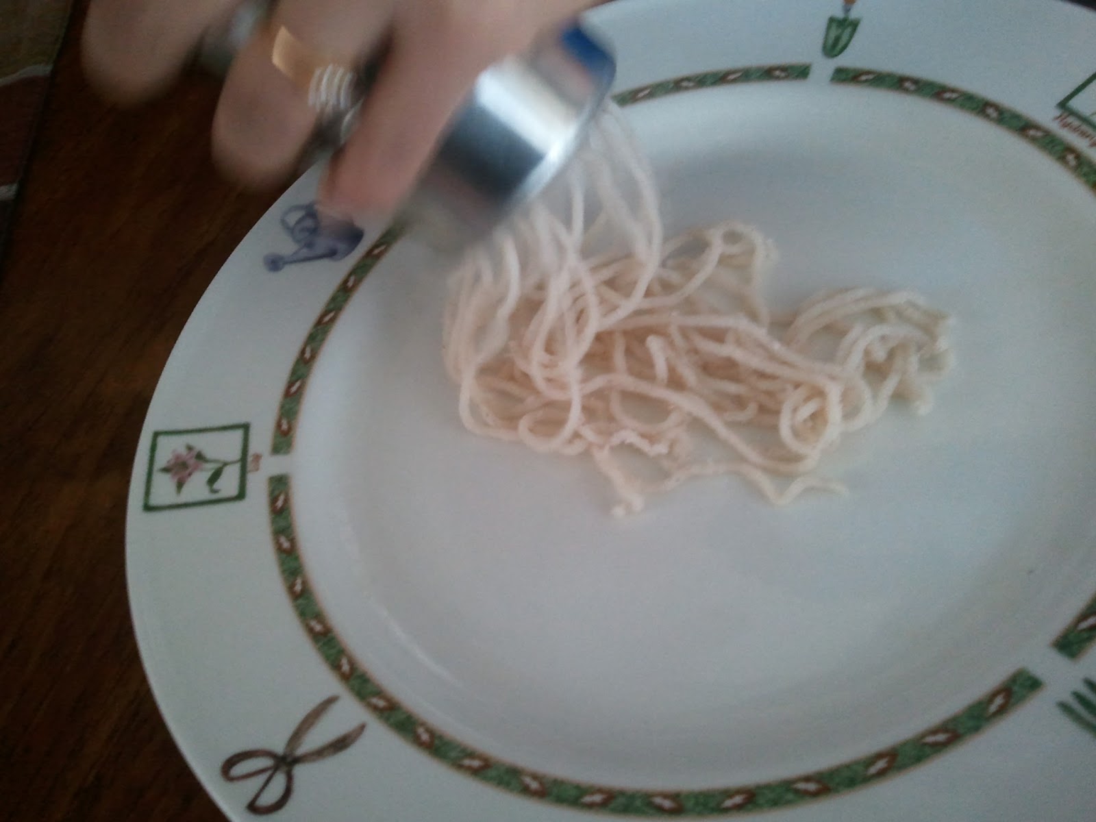 Lakshmi Canteen: Ukde Shevai (Boiled Rice Noodles)