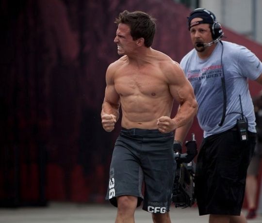 Exercise In The Morning Vs Afternoon: Joshua Knox Vegan Bodybuilding