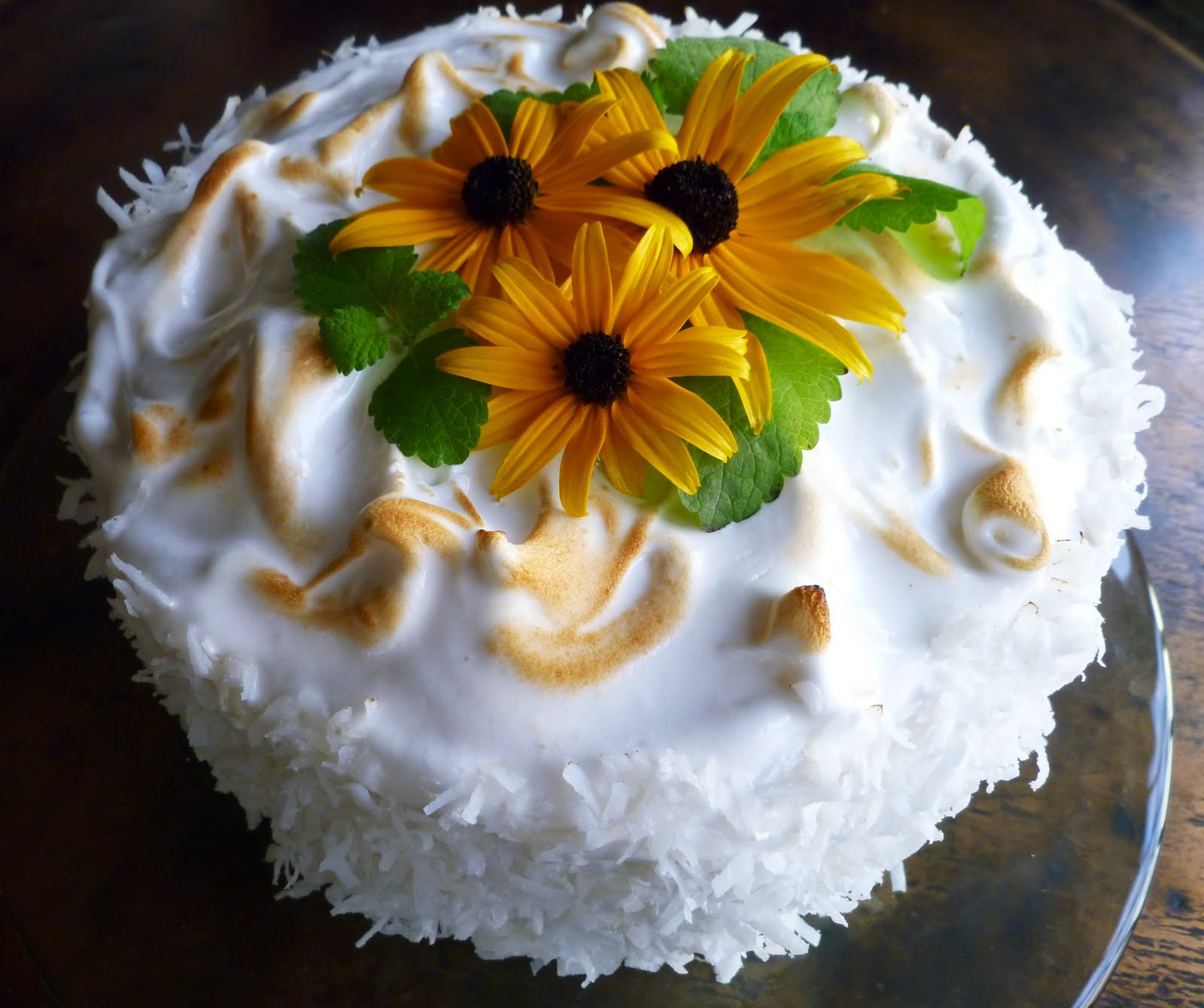 City Home/Country Home: Lemon Meringue Cake
