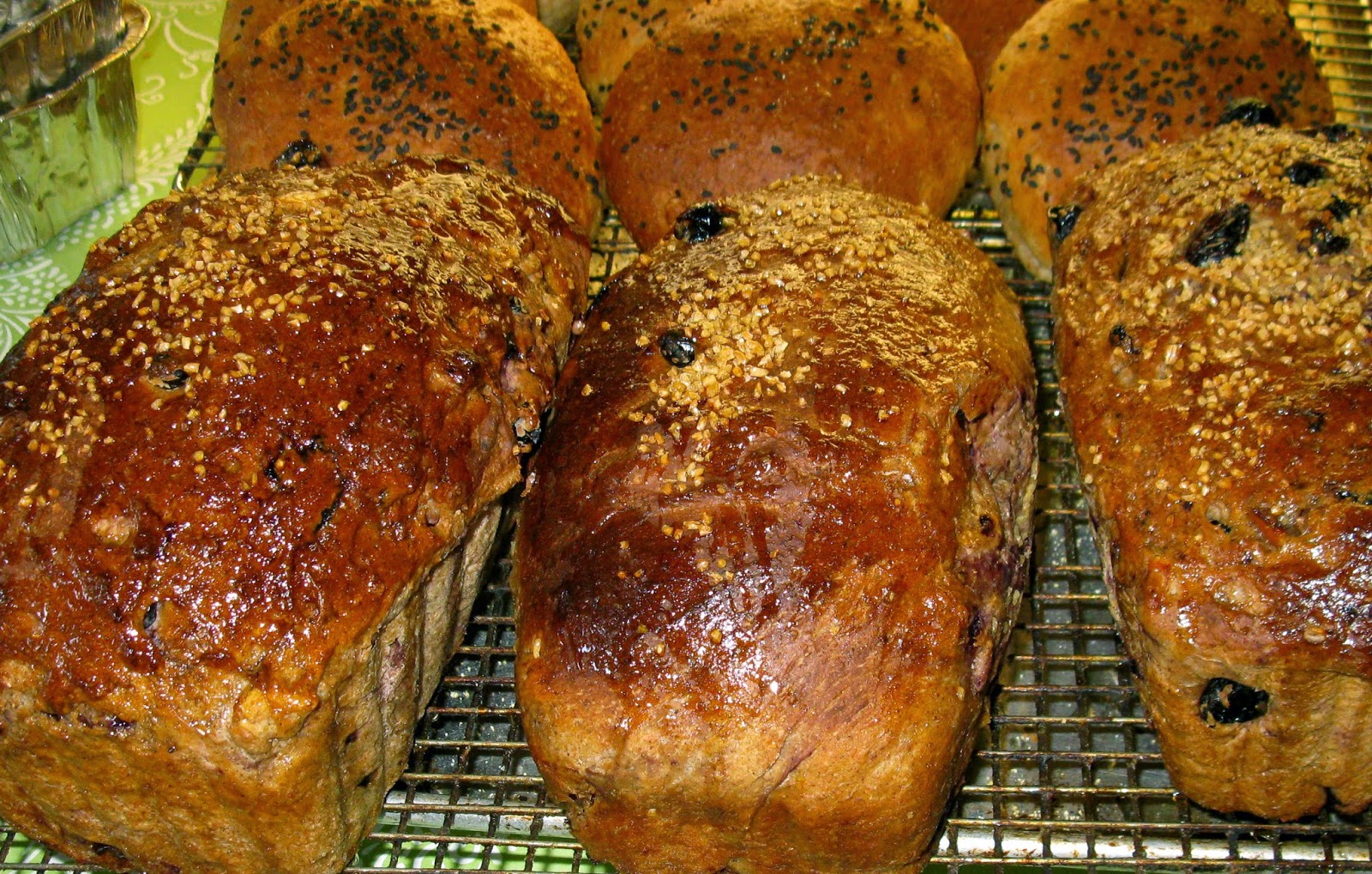 GOOD LIFE Living Well: PHOTOS: WHOLEWHEAT BARM CAKES WITH SUNFLOWER ...