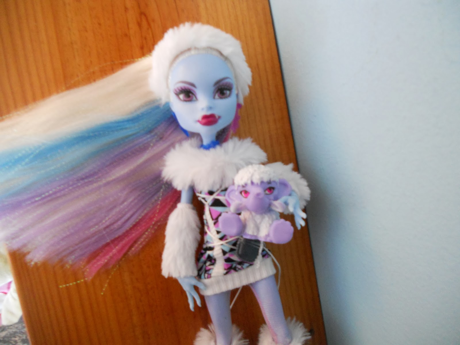 monster high: Las nuevas monstruitas de Violeta
