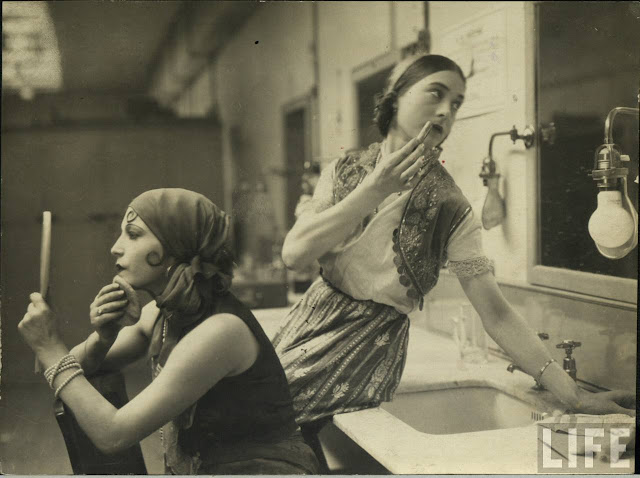 23 Rare Behind the Scenes Photos Reveal the Filmmaking in the 1920s ...