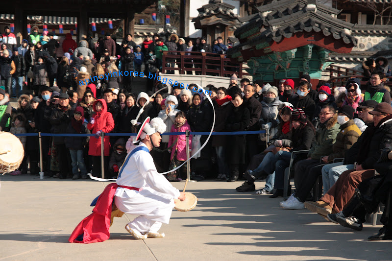 A Pinoy in Korea: Jultagi: The Art of Korean Tightrope Walking
