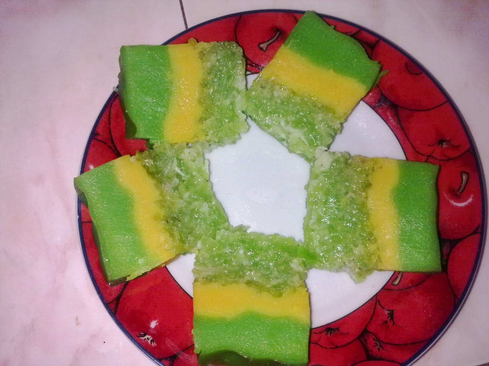 My Little Kitchen-Nyumi..Nyumi..Nyumi: Kuih Talam Tokyo