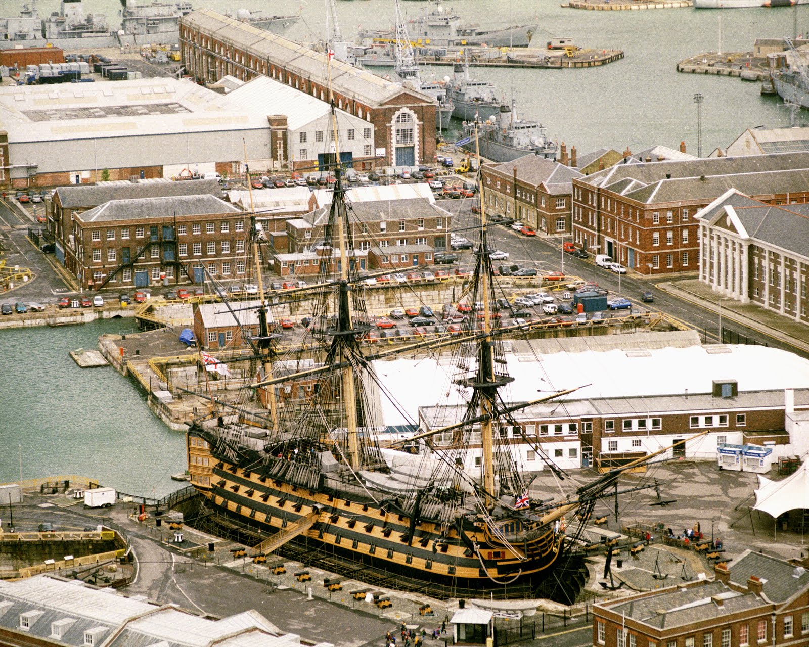 Globaldefencenews: Restored HMS Victory raises eyebrows with new pink shade