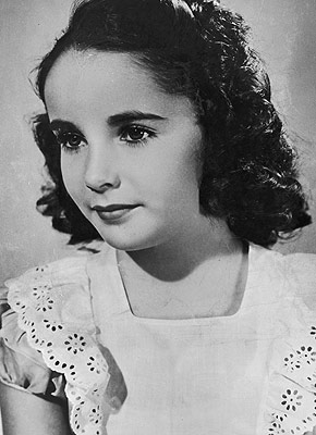 Favouwrites: Elizabeth Taylor as a child