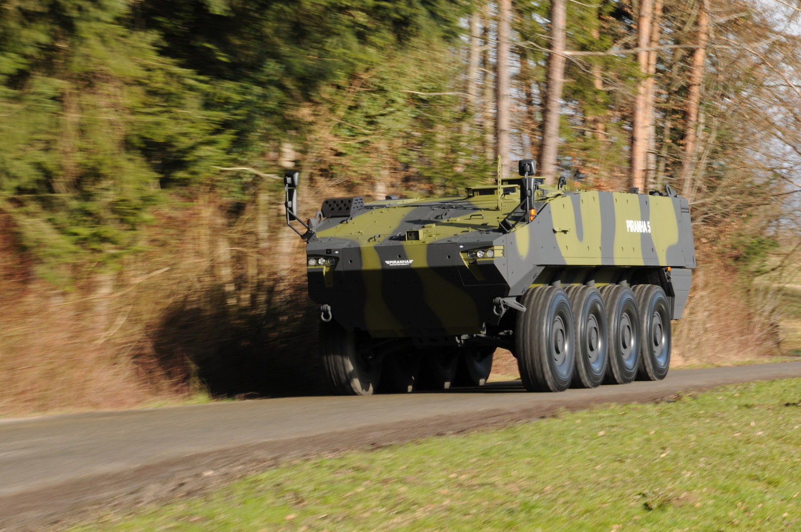 SNAFU!: General Dynamics Land Systems-UK showcases PIRANHA 5 at DSEI