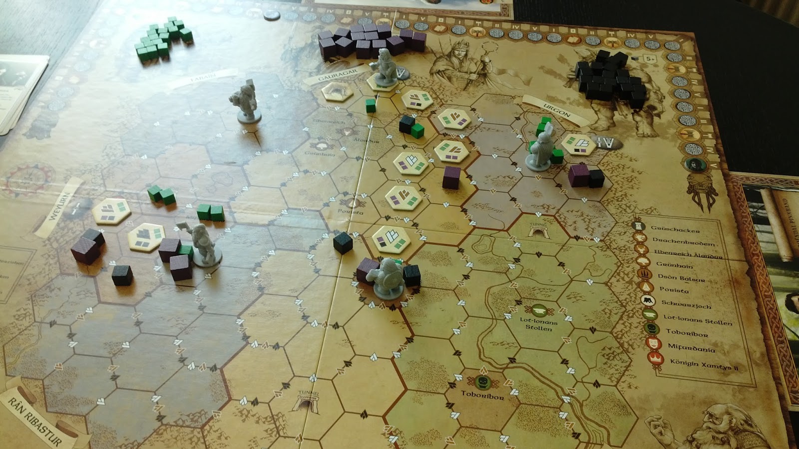 Über Brett- und Gesellschaftsspiele: Die Zwerge