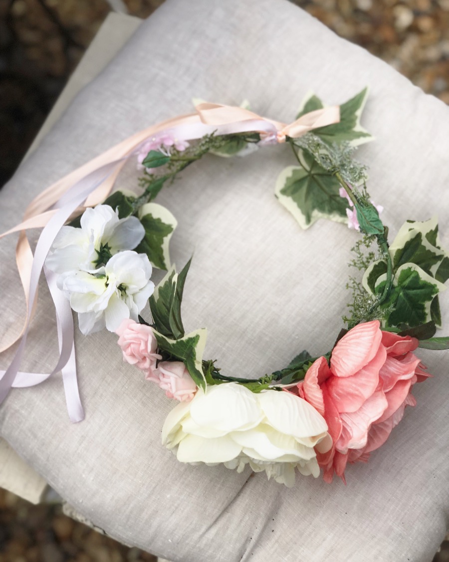 Hobbycraft* // Throwing a Midsommer Garden Party & DIY Flower Crowns ...