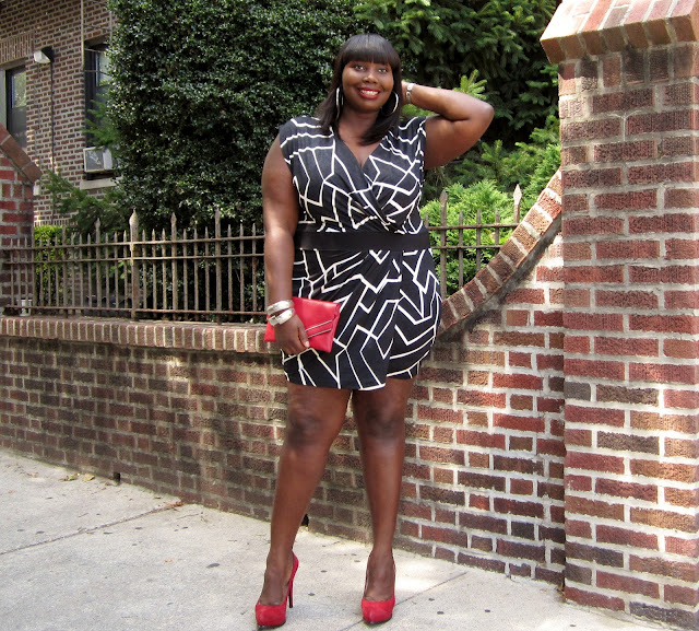 STYLE JOURNEY: GRAPHICLY SPEAKING - Stylish Curves