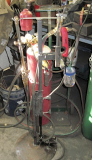 Persimmon Forge: Professional Blacksmithing: Treadle Torch Plans