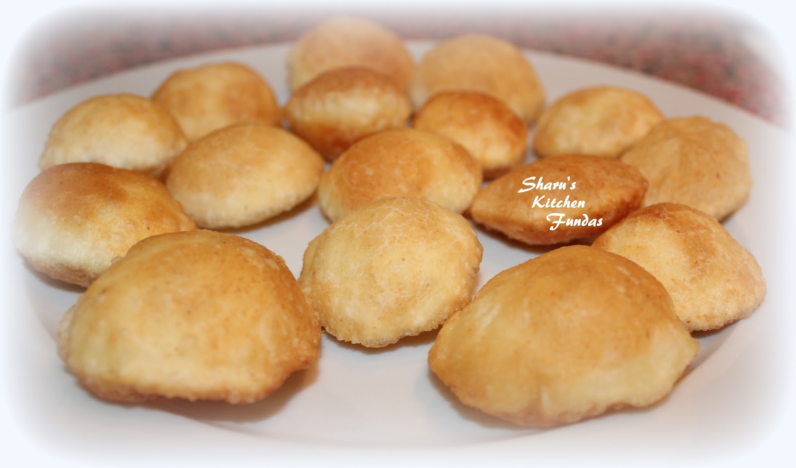 Sharu's Fundas: Puris for Pani Puri