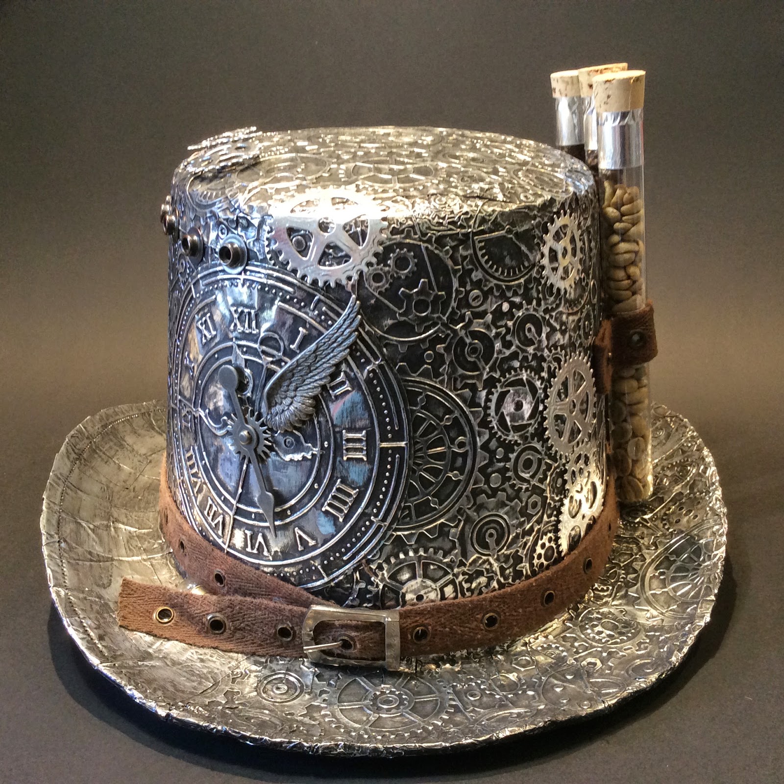 Bella's Creative Space: Silver Hat