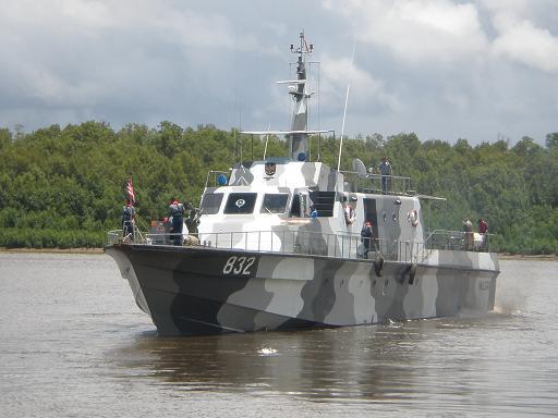 Garuda Militer: ★ PC 40 buatan Lokal