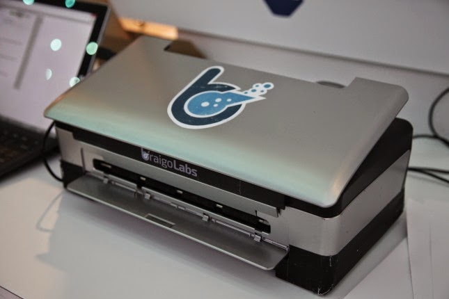 Cyber Seekers: Computer Technology for The Blind - Braille Printer (Braigo)