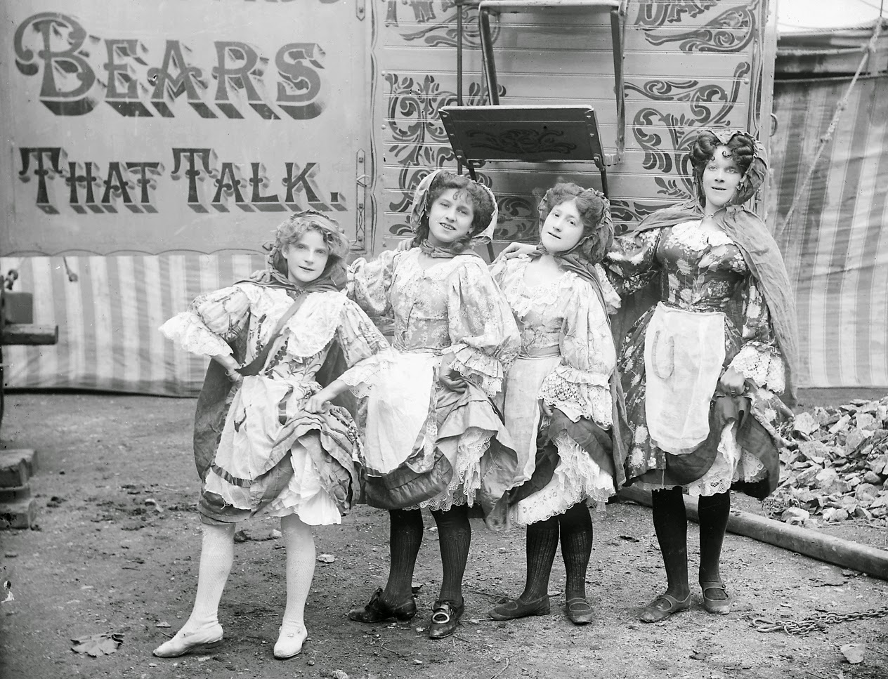 23 Classic Portraits of Circus Performers From the Early 1910s ...