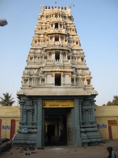 Velachery: Velachery Dhandeeswaram Temple