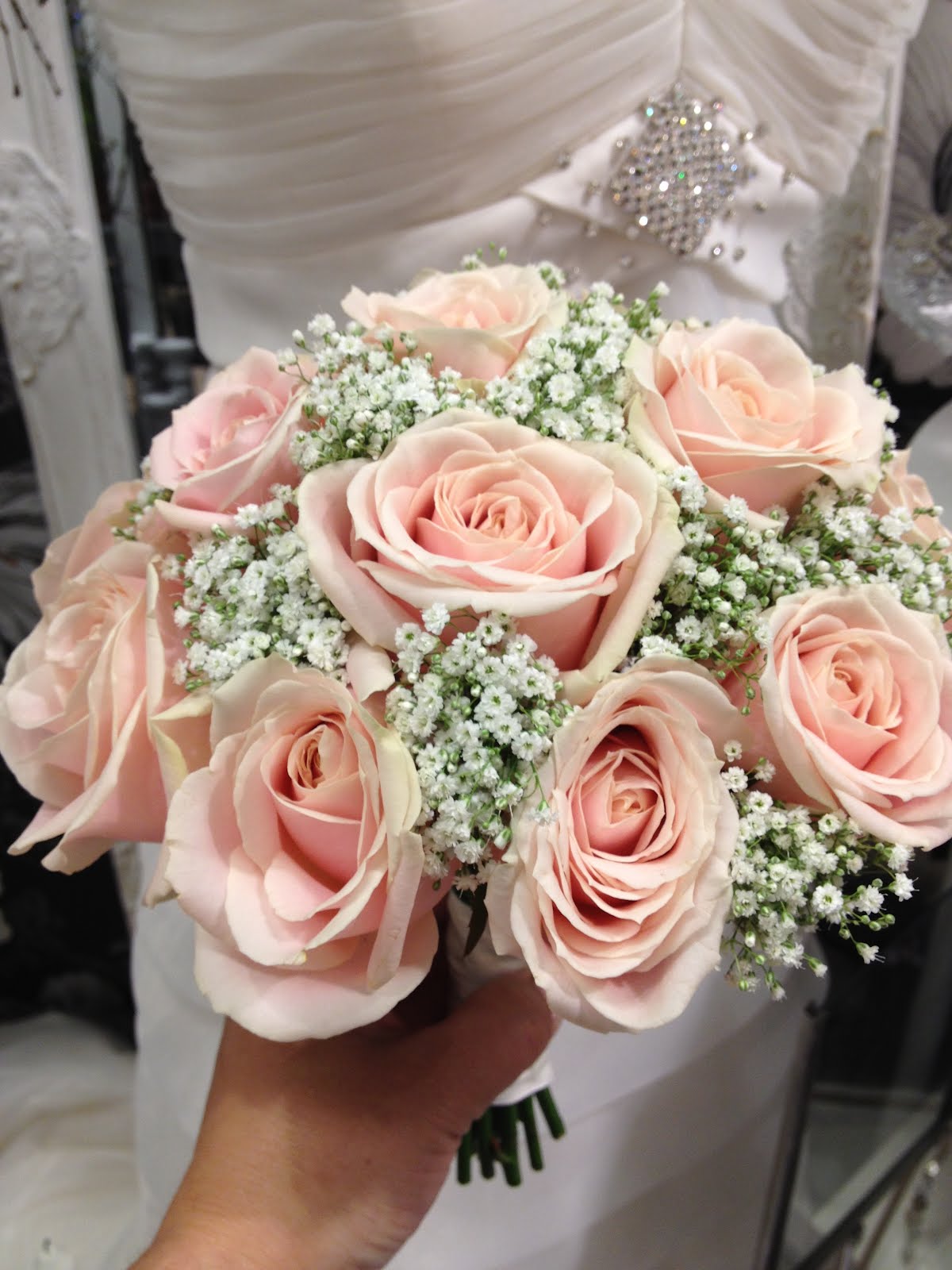 FLORISS Ålgård: AnnKristins brudebukett.