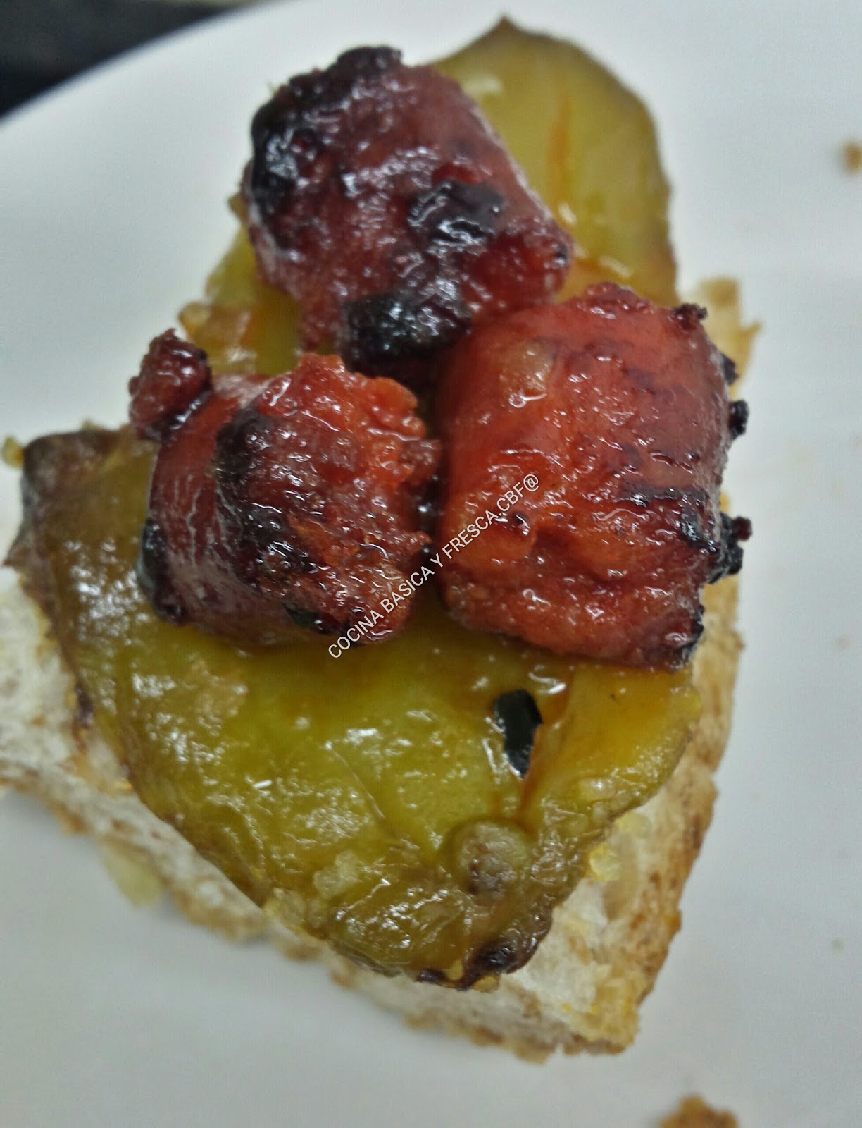 Cocina Basica y Fresca: PINCHO DE CHISTORRA CON PIMIENTO CBF@