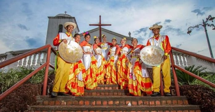 Grupo de siriri faz vaquinha online para participar de maior festival ...