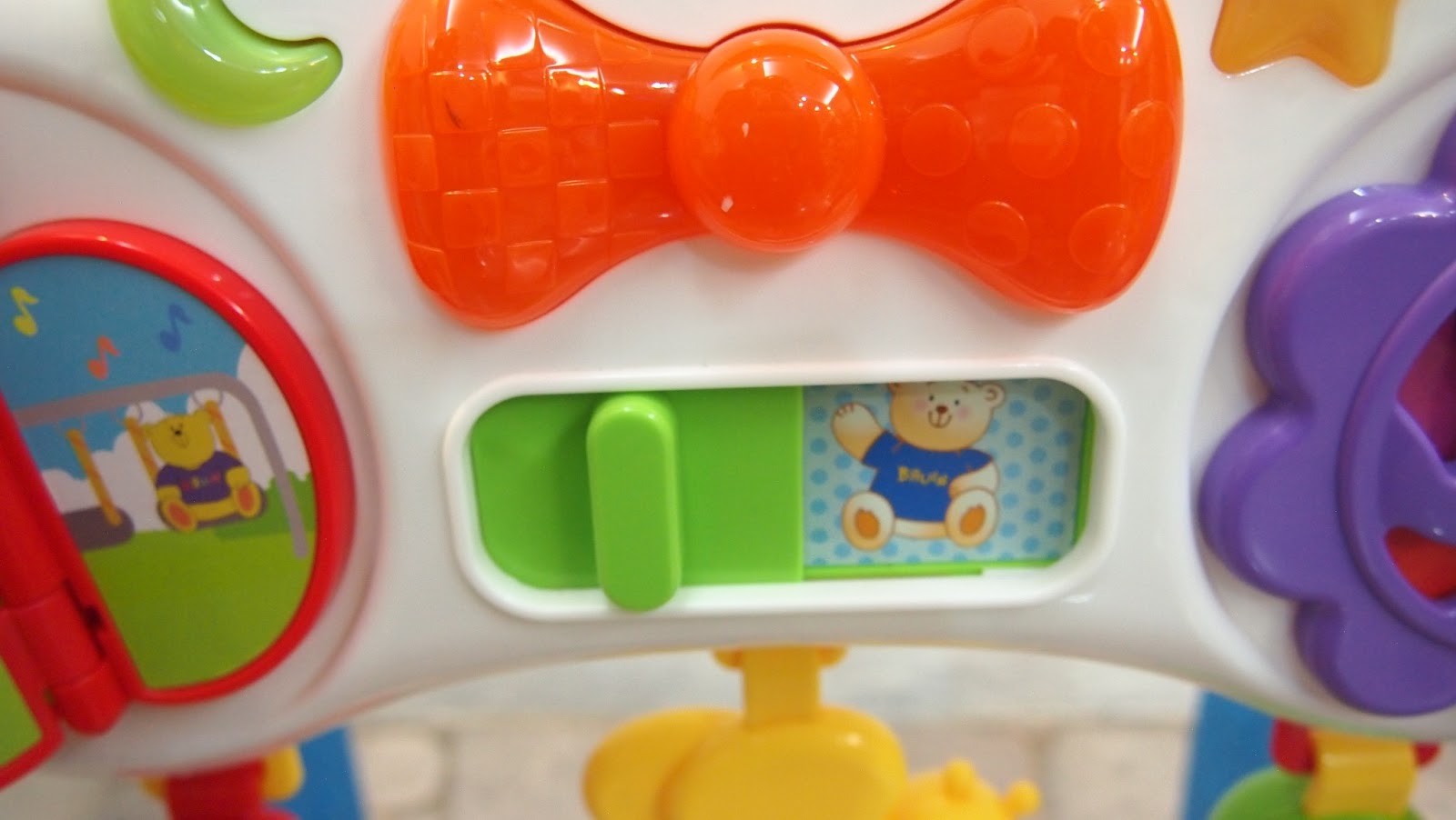 JuaiMurah: Bruin Musical Activity Playgym